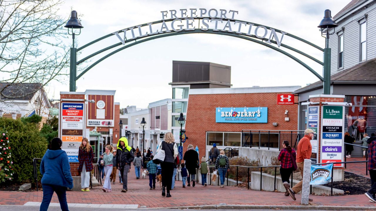 Welcome - Freeport Village Station Outlets